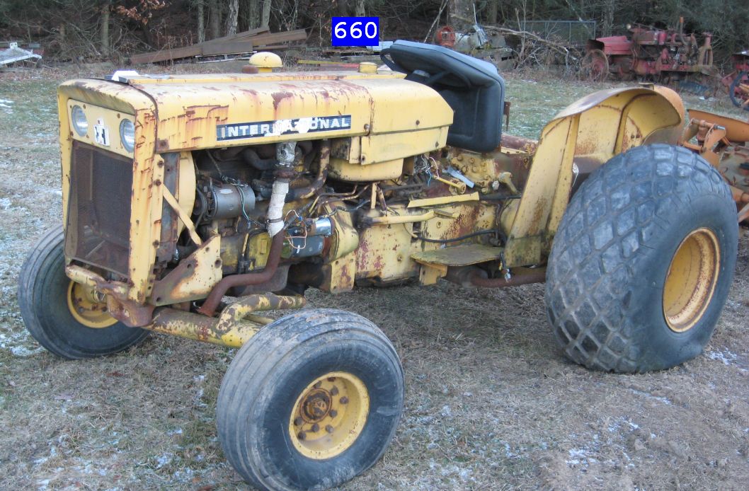 Used Vintage Tractor Parts - L and M Tractor Salvage